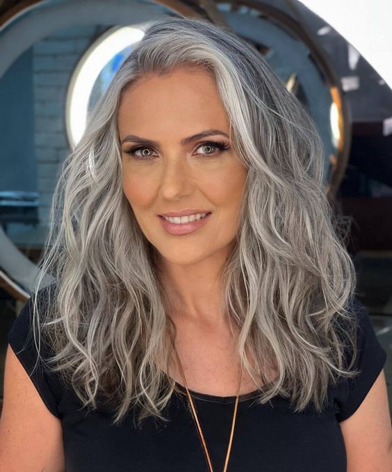 05 Very Best Haircuts for Women in 2025