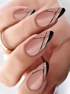 20 Trendy Graduation Nail Ideas to Flaunt Your Achievements