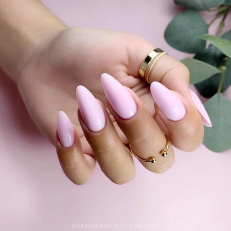 Chic Almond Nail Design: Elevate Your Style with Stunning Almond-Shaped ...
