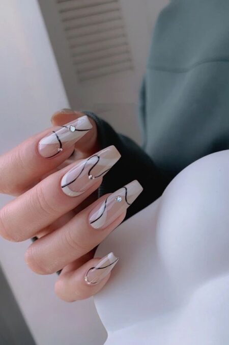 Showstopping Acrylic Nails for Every Season and Festivity