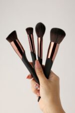 Essential Contour Brushes for Flawless Makeup Application