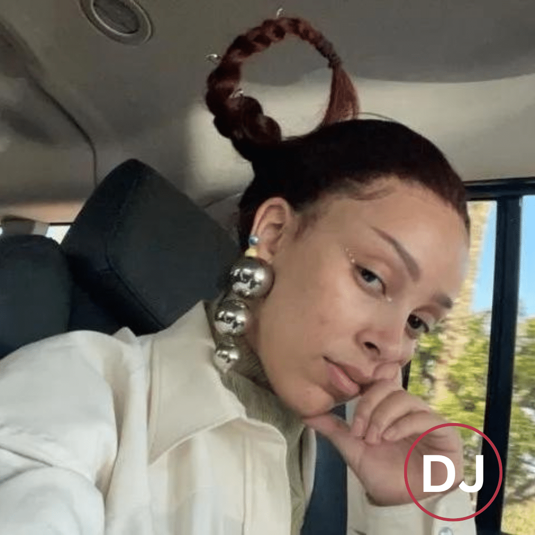 Doja Cat's Without Makeup Look Is Goals: Her No-Makeup Photos