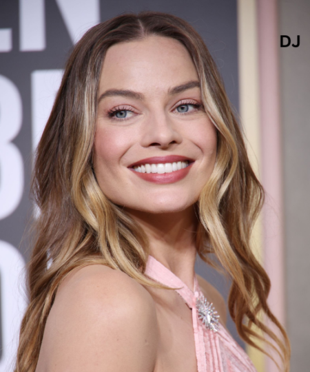 Margot Robbie's Age and Career, Interesting Facts and Bio
