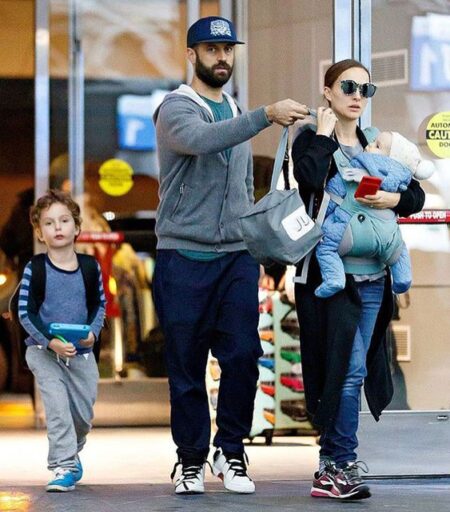 40+ Celebrities Who Married People With the Most Normal Jobs