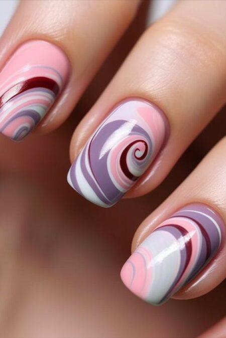 Short Nails Are the Hottest Trend of the Season