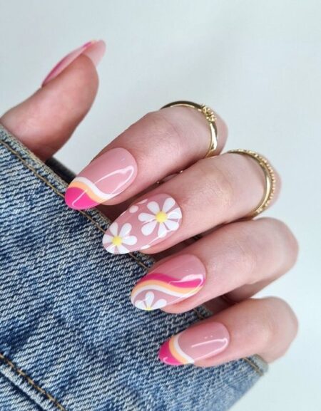 Short Nails Are the Hottest Trend of the Season