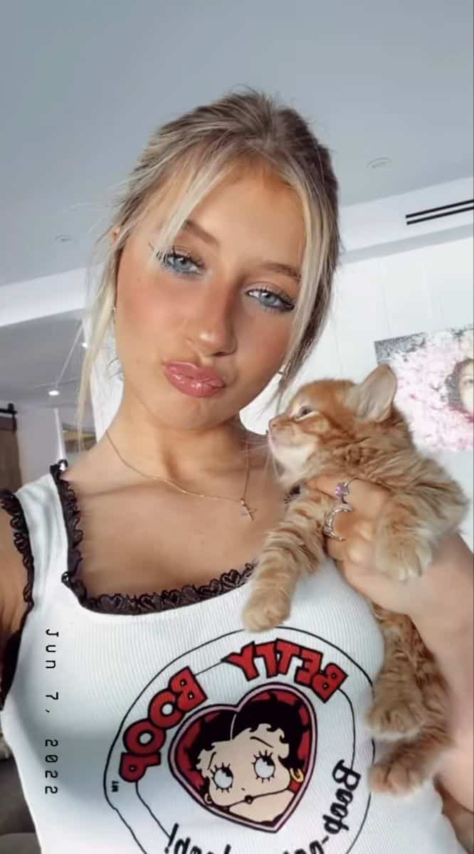 Elliana Walmsley's Age and Biography, Love Life And More