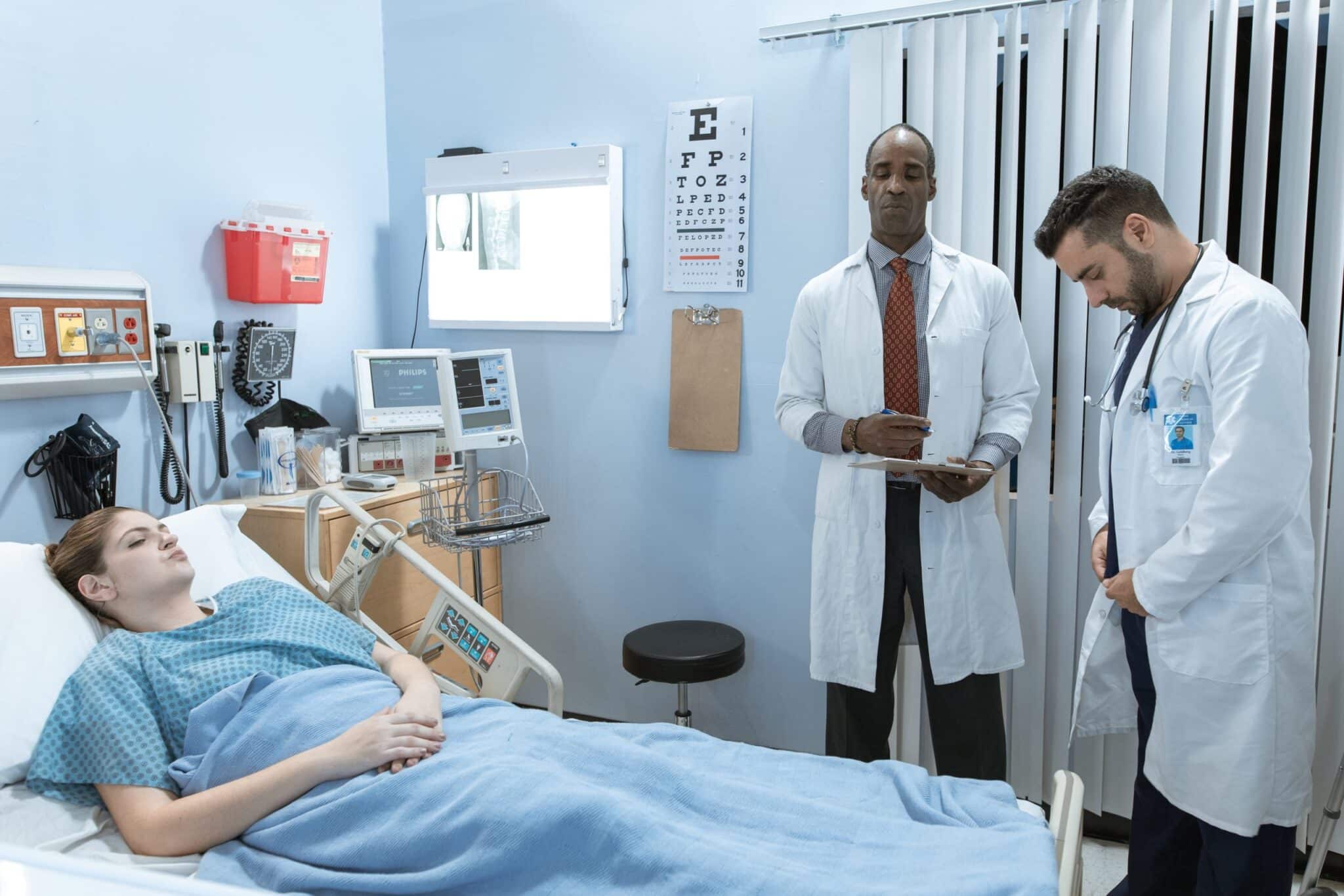 3 Weeks After Giving Birth To Twins, Mom Felt Sick – When Doctor Sees ...