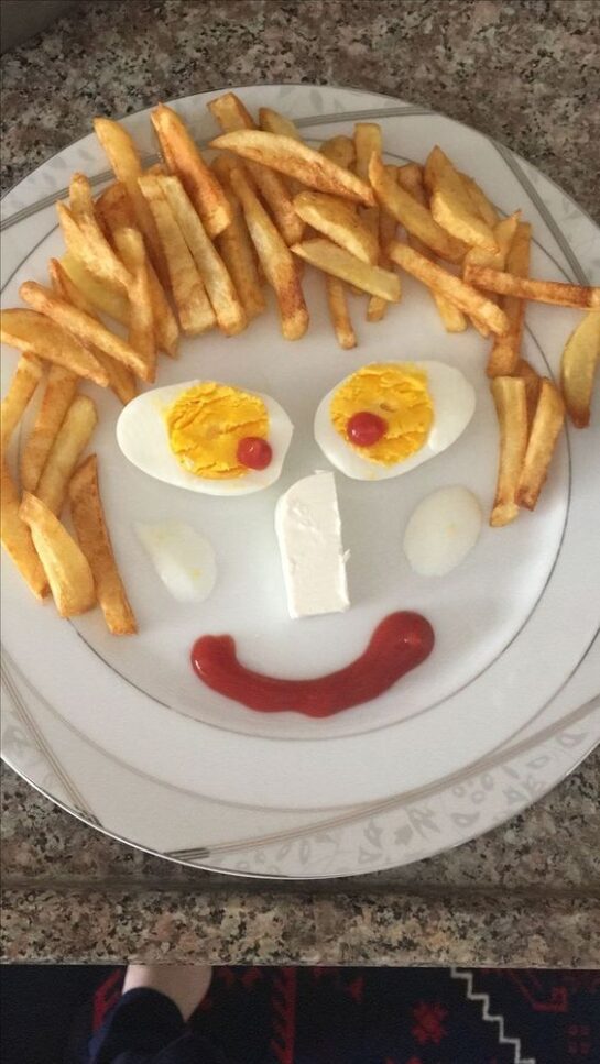 How To Make Adorable Food Faces That'll Crack You Up!