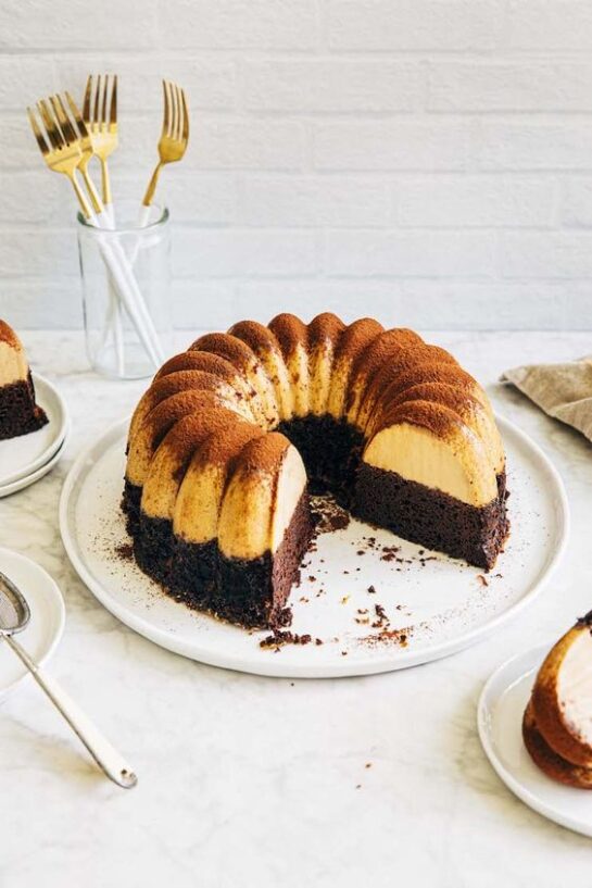 "Heavenly Chocolate Creations: 21 Irresistible Cake Recipes for Dessert ...