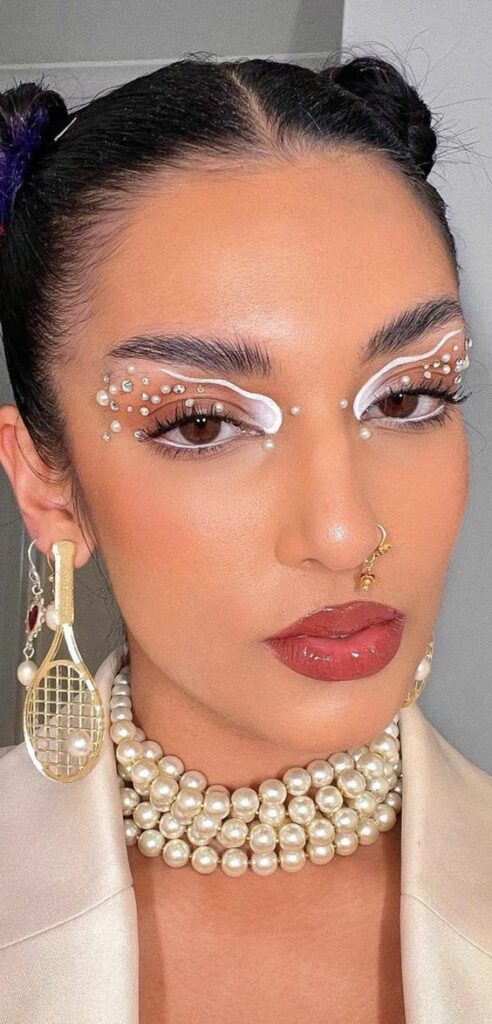 Futuristic Makeup Out of This World!