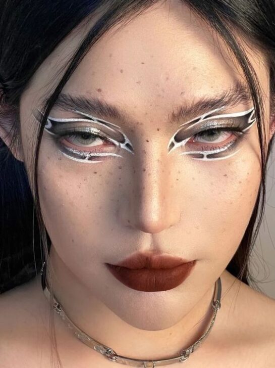 Futuristic Makeup Out of This World!