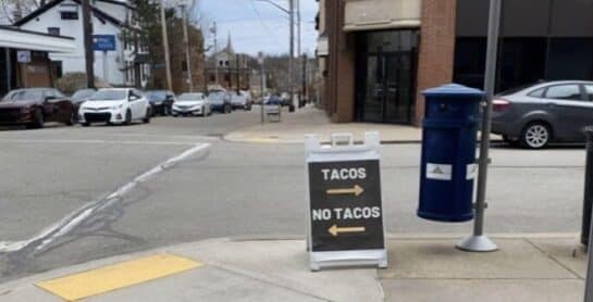 Hilarious and Eye-Catching Signs People Just Took Photos