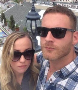 How to Recognize an American: A Comprehensive Guide