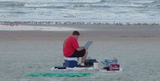 Hilarious Beach Situations That Will Make You Laugh