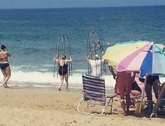 Hilarious Beach Situations That Will Make You Laugh