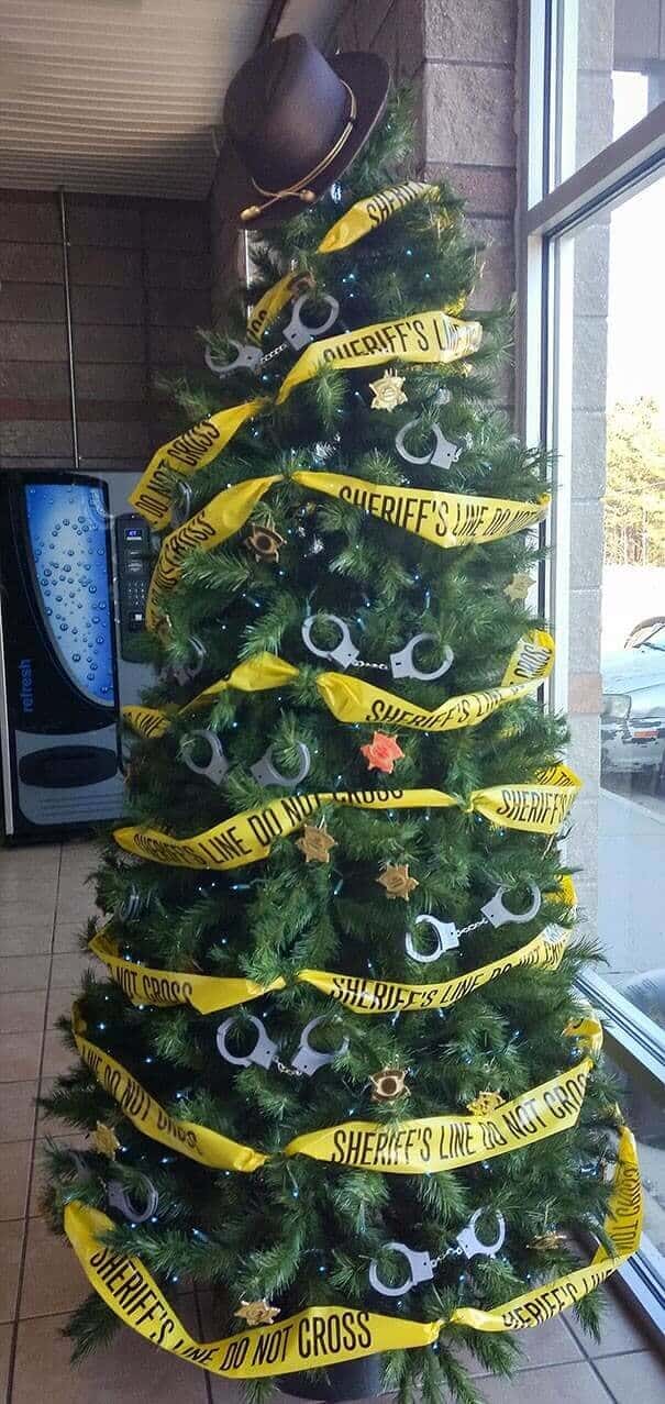 How to Choose the Perfect Christmas Tree for Santa's Heart