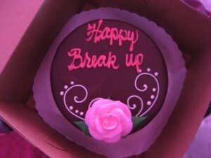 44 Break-Up Texts That We Shouldn’t Laugh At, But We Did