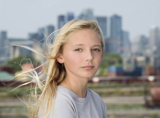 How to Determine Lily Bird Age