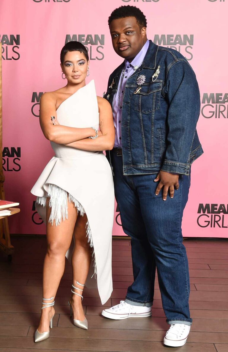 Fall In Love With Mean Girls (2025 Film)