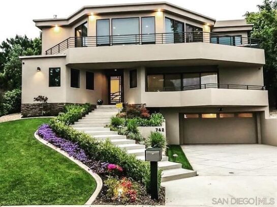 Luxury Lifestyle: A Glimpse Inside the World's Most Beautiful Homes